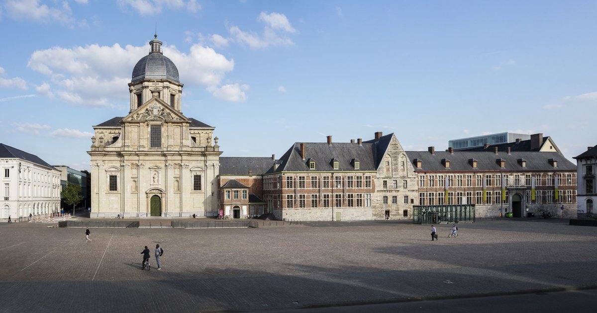 Sint-Pieters Abbey | Lowiz
