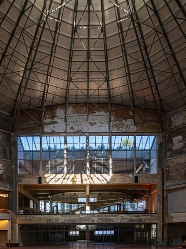 Wintercircus | Lowiz